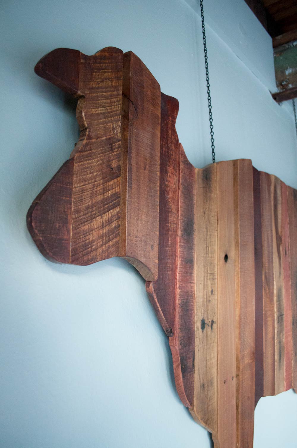 DIY Reclaimed Pallet Wood Cow | And Then We Tried