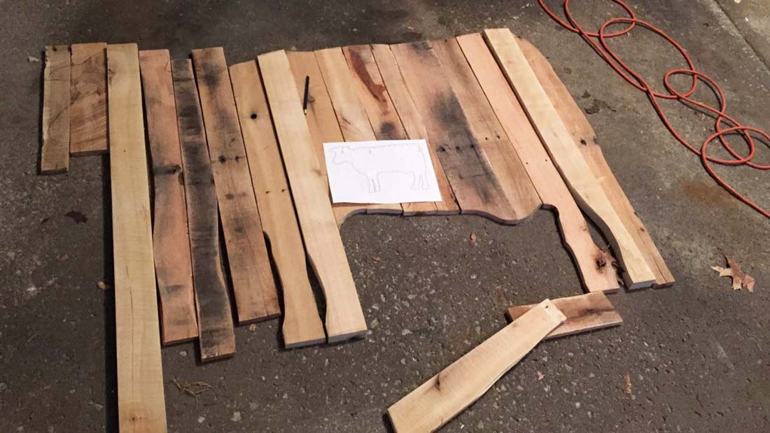 DIY Reclaimed Pallet Wood Cow | And Then We Tried